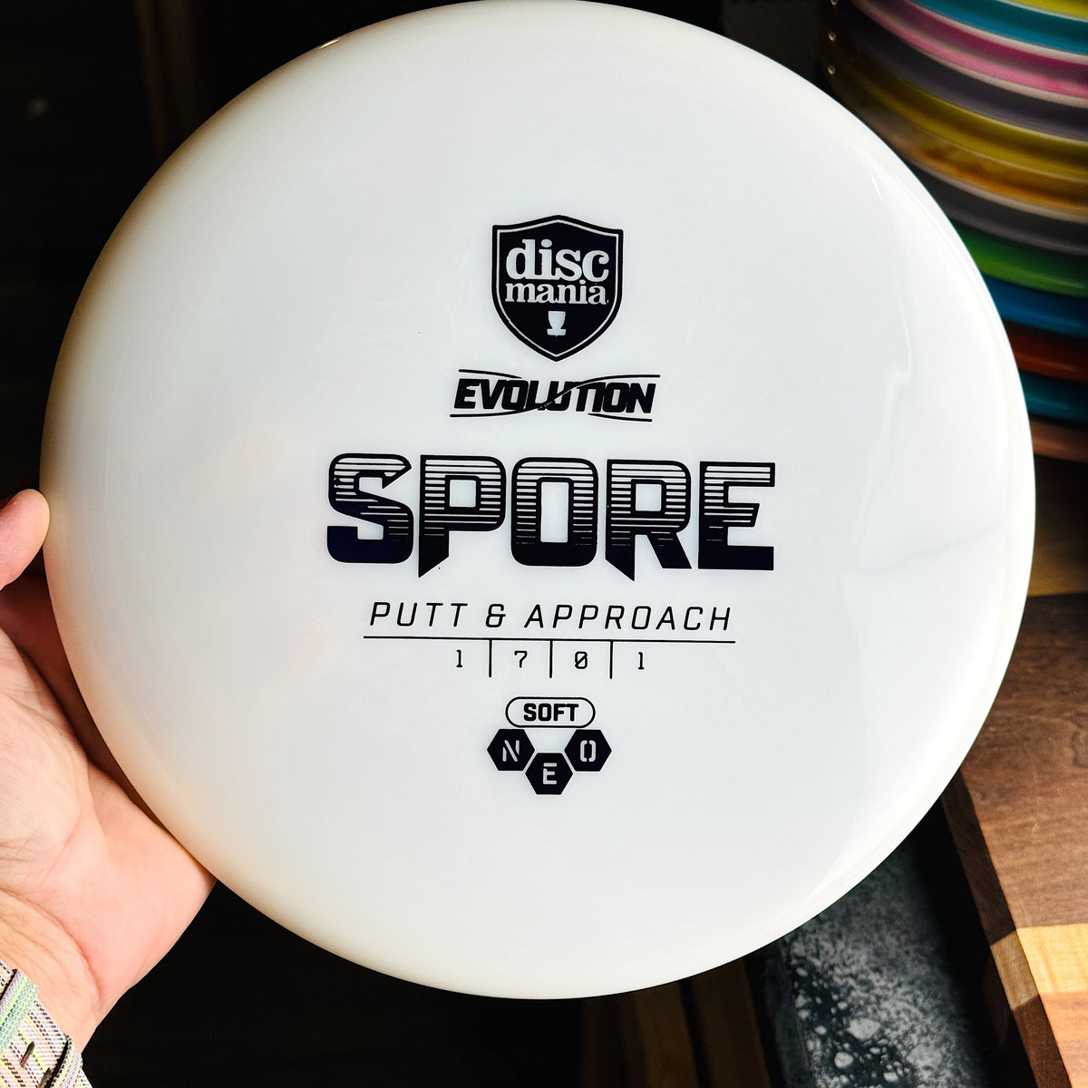 Discmania Soft Neo Spore – Dr. Kristy Disc Dyes